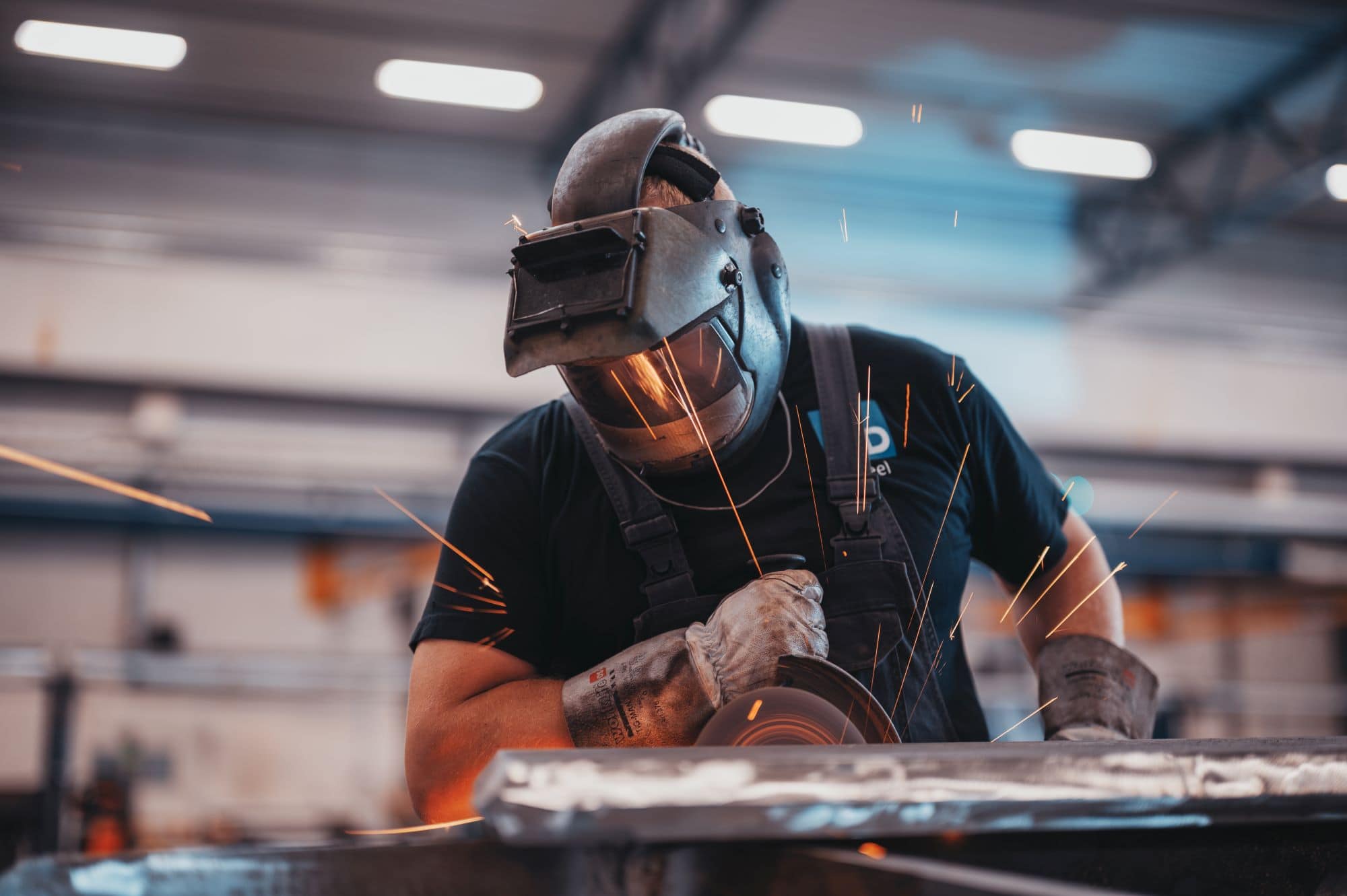 R&D Steel & Manufacturing - welding and manufacture of steel structures