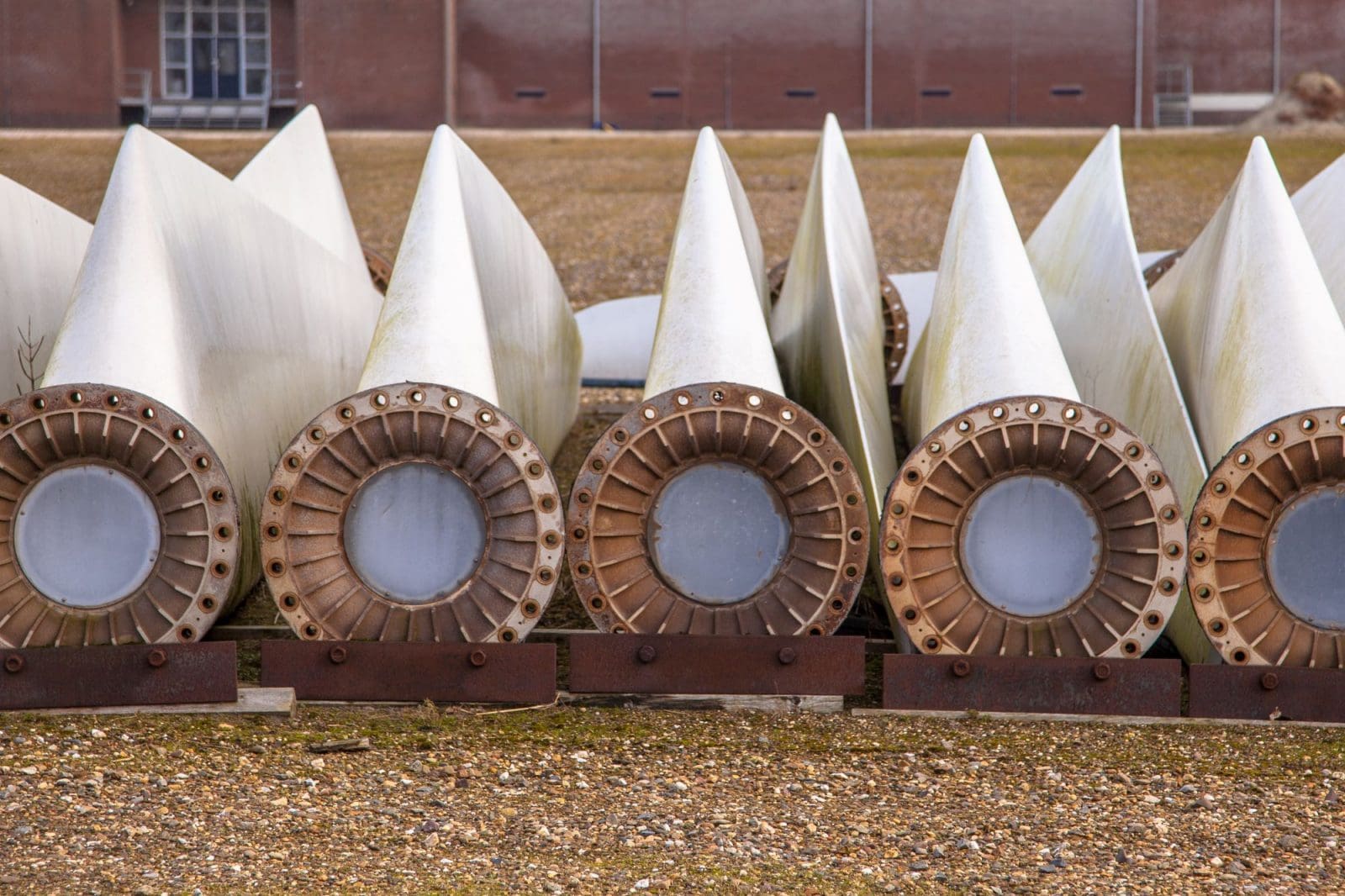 Blade Test Equipment - Testing of large rotor blades